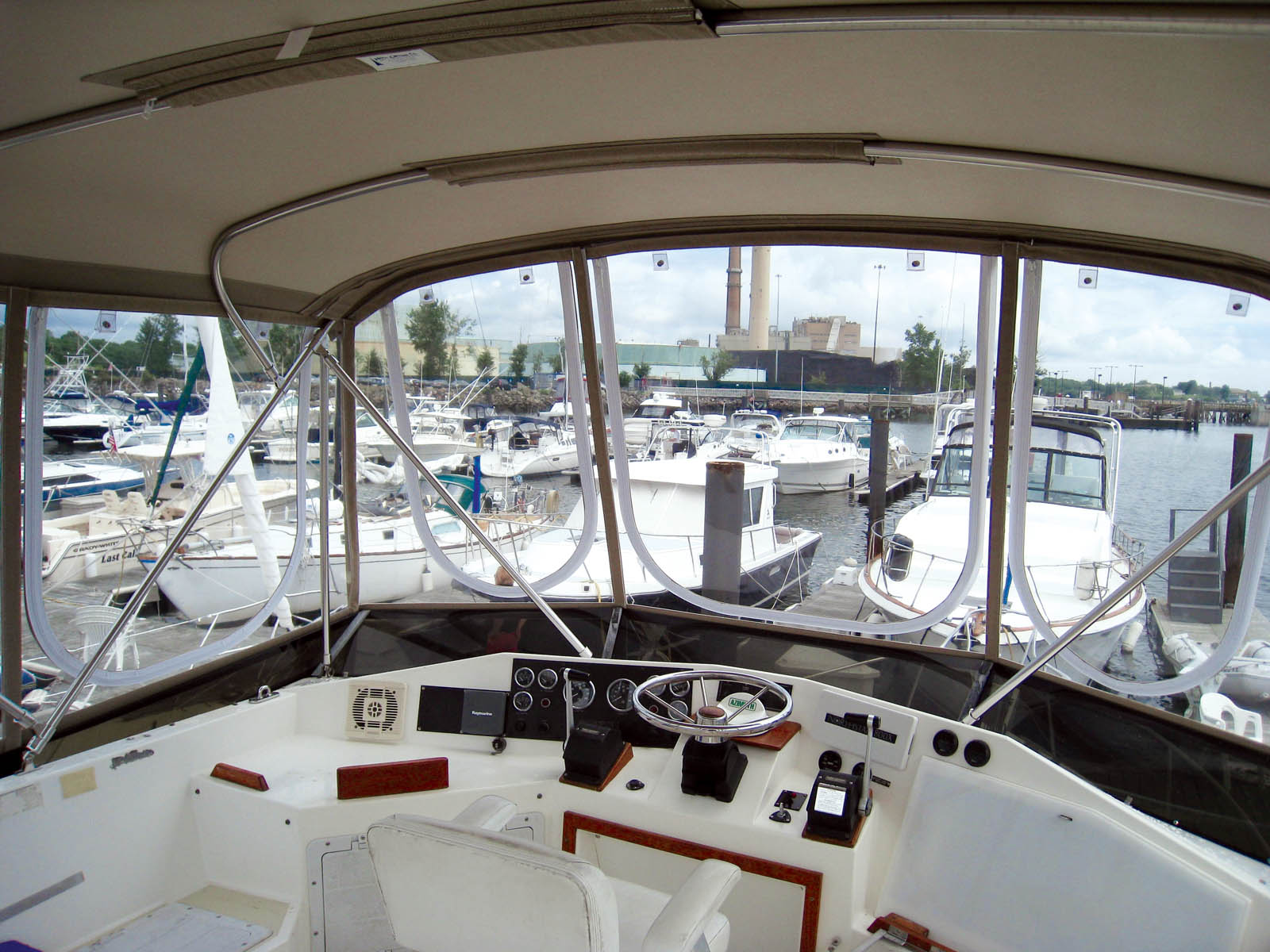 Fabricating an enclosure - Marine Fabricator